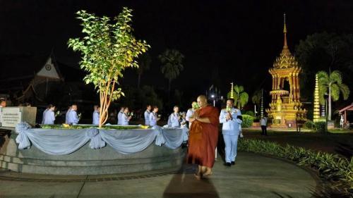พิธีเชิญ "พุ่มดอกบัวประดิษฐ์" ถวายสักการะพระศรีมหาโพธิทศมราชบพิตรเป็น ...